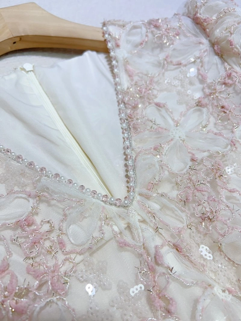 Inexpensive Unclassified Brand Dress