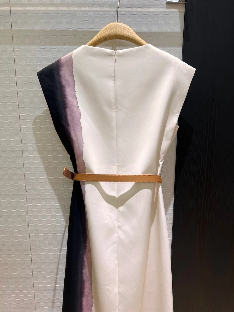 Cut-rate Unclassified Brand Dress