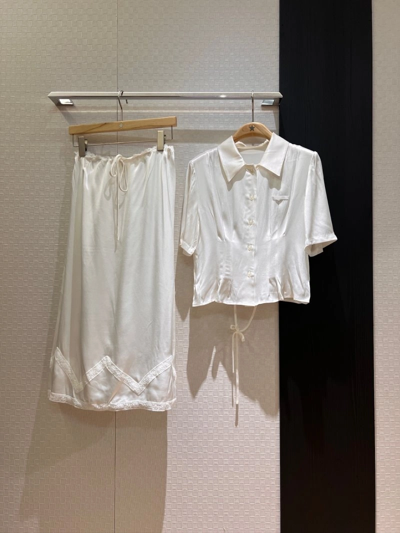 Authentic Unclassified Brand Dress