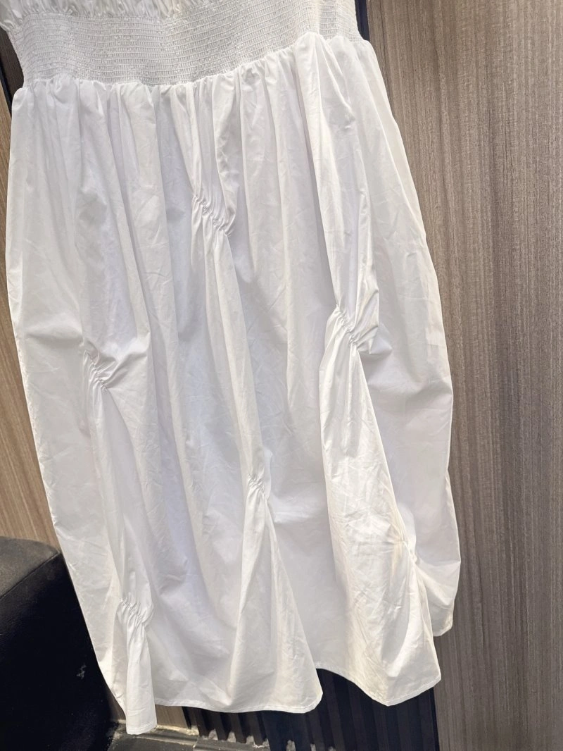 Genuine Unclassified Brand Dress