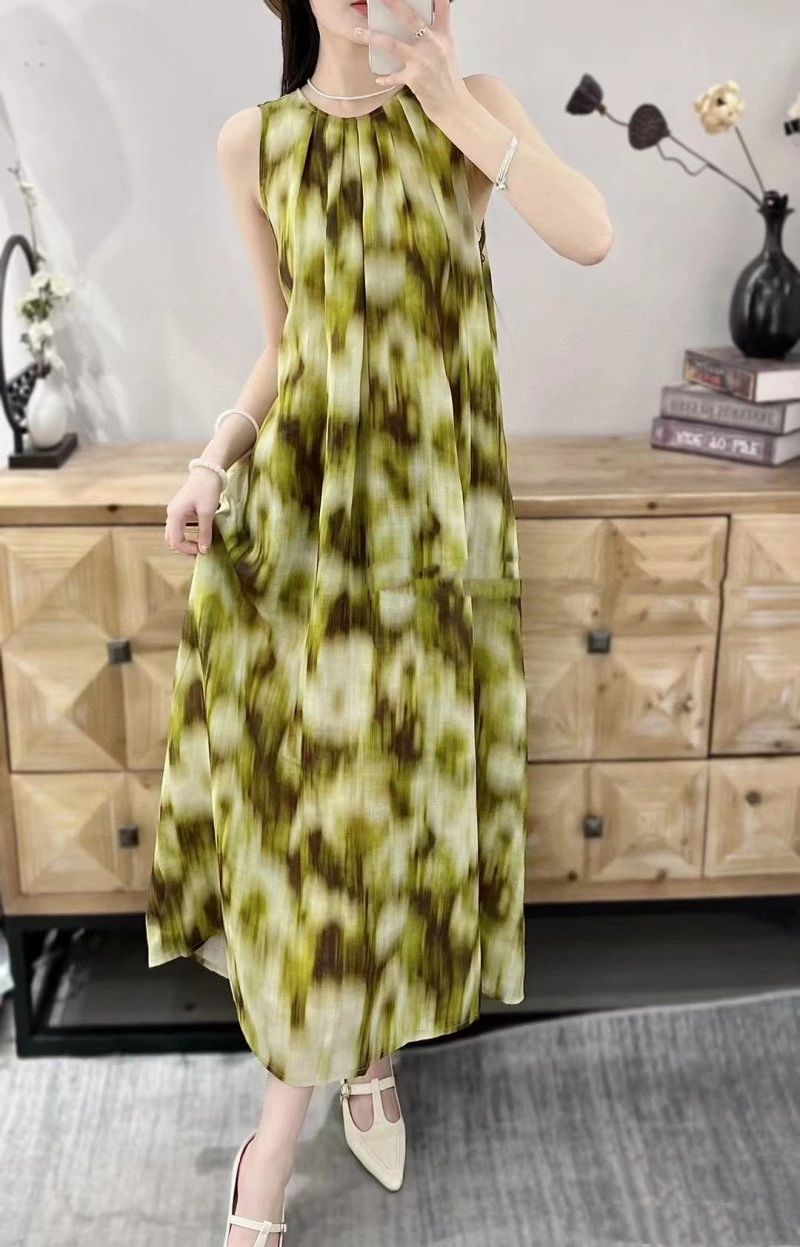 Discounted Unclassified Brand Dress