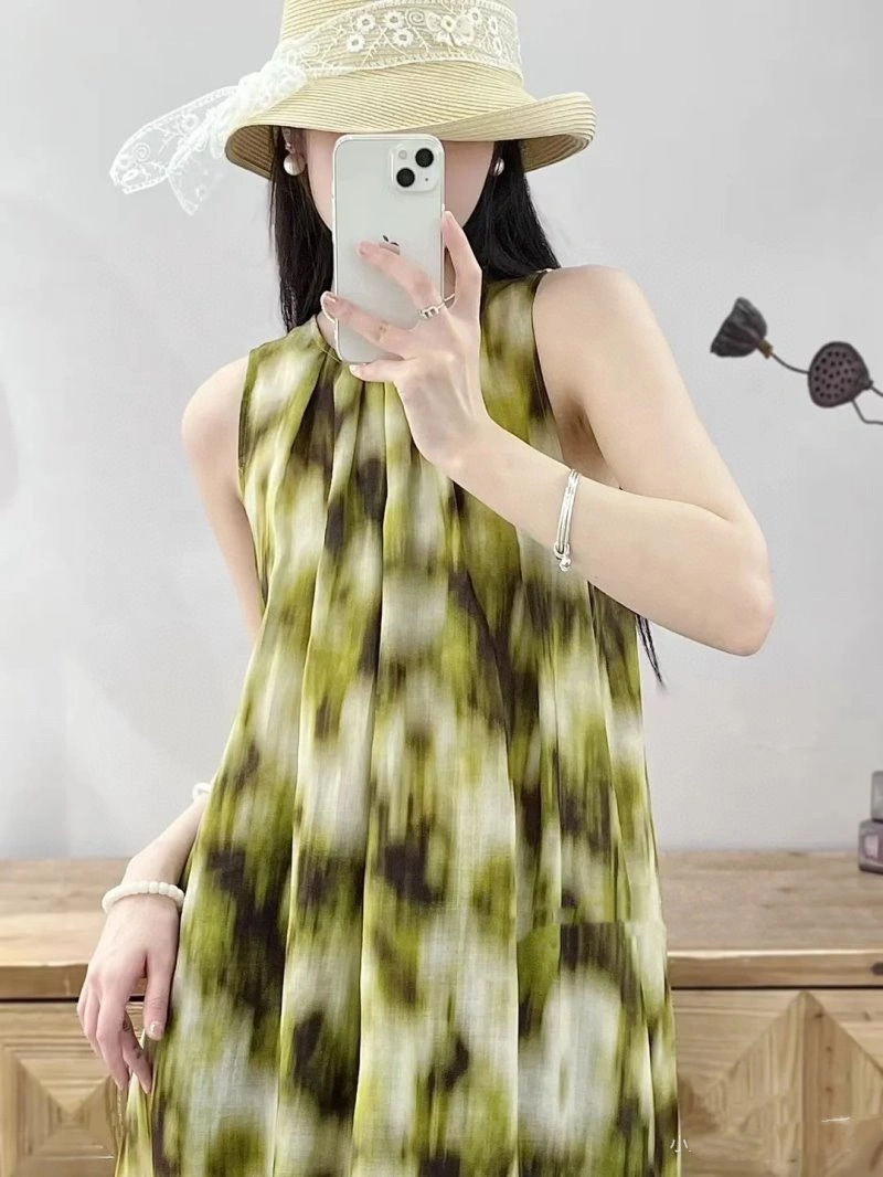 Discounted Unclassified Brand Dress