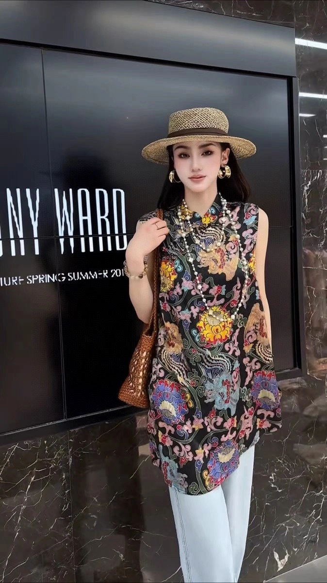 Affordable Unclassified Brand Dress