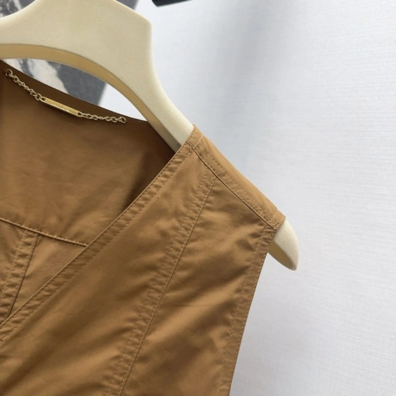 Genuine Unclassified Brand Dress