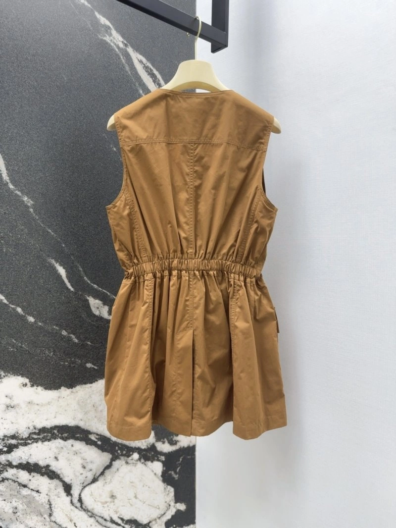 Genuine Unclassified Brand Dress