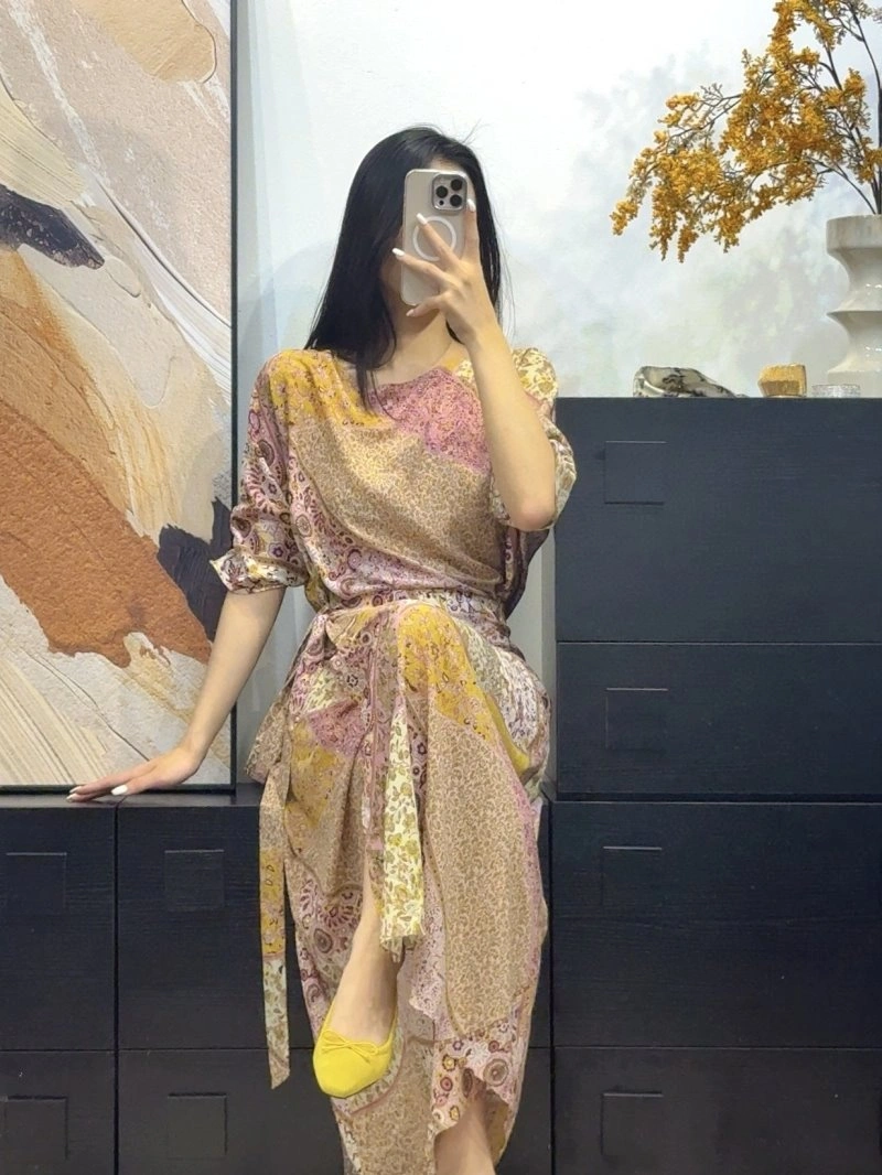 Top mirror Unclassified Brand Dress