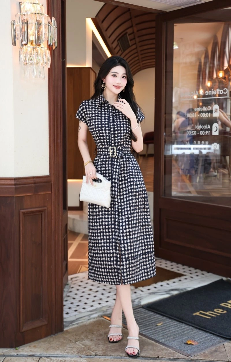 Unclassified Brand Dress