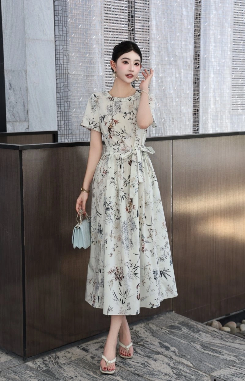 Unclassified Brand Dress