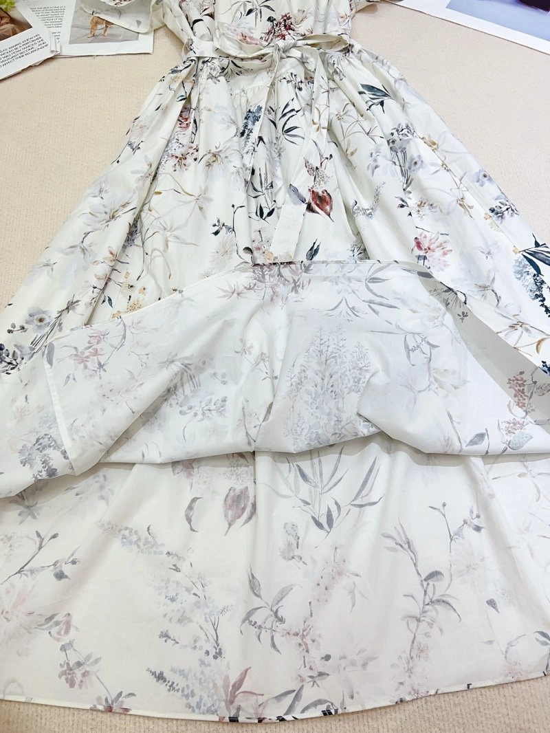 Indistinguishable Unclassified Brand Dress