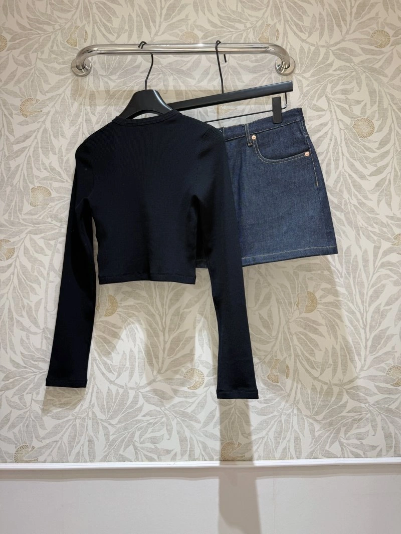 Inexpensive Unclassified Brand Dress