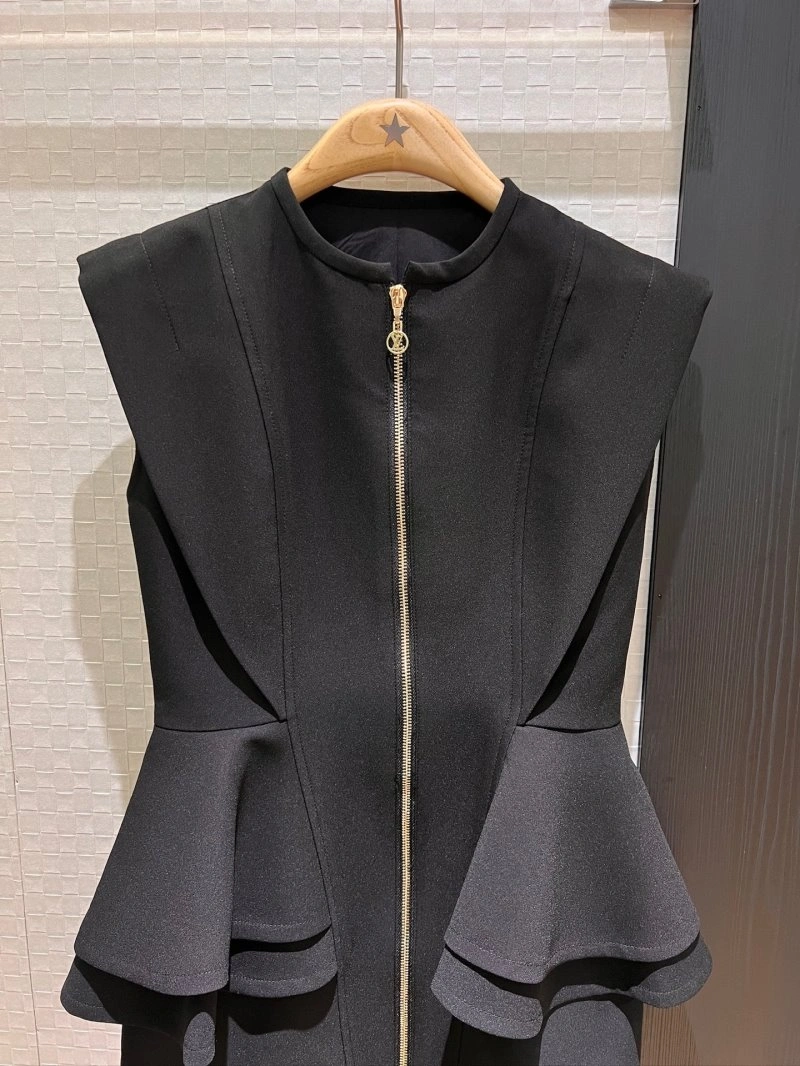Indistinguishable Unclassified Brand Dress