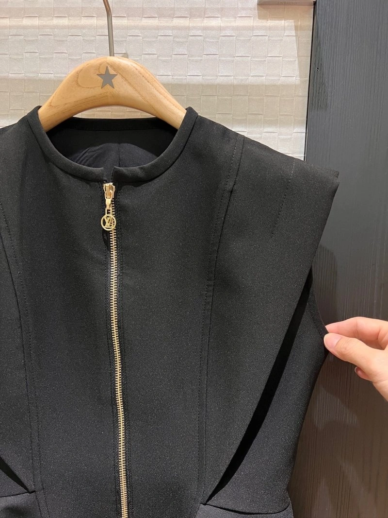 Indistinguishable Unclassified Brand Dress