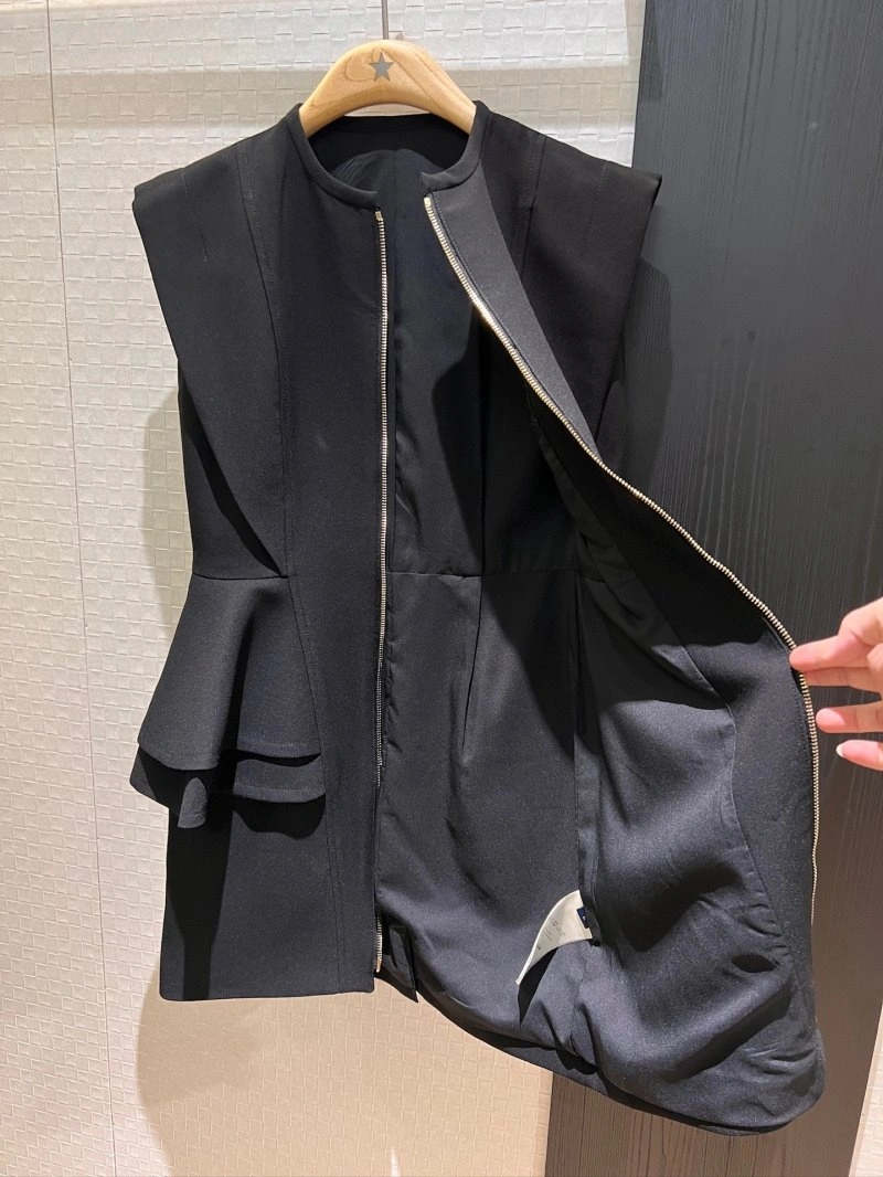 Indistinguishable Unclassified Brand Dress