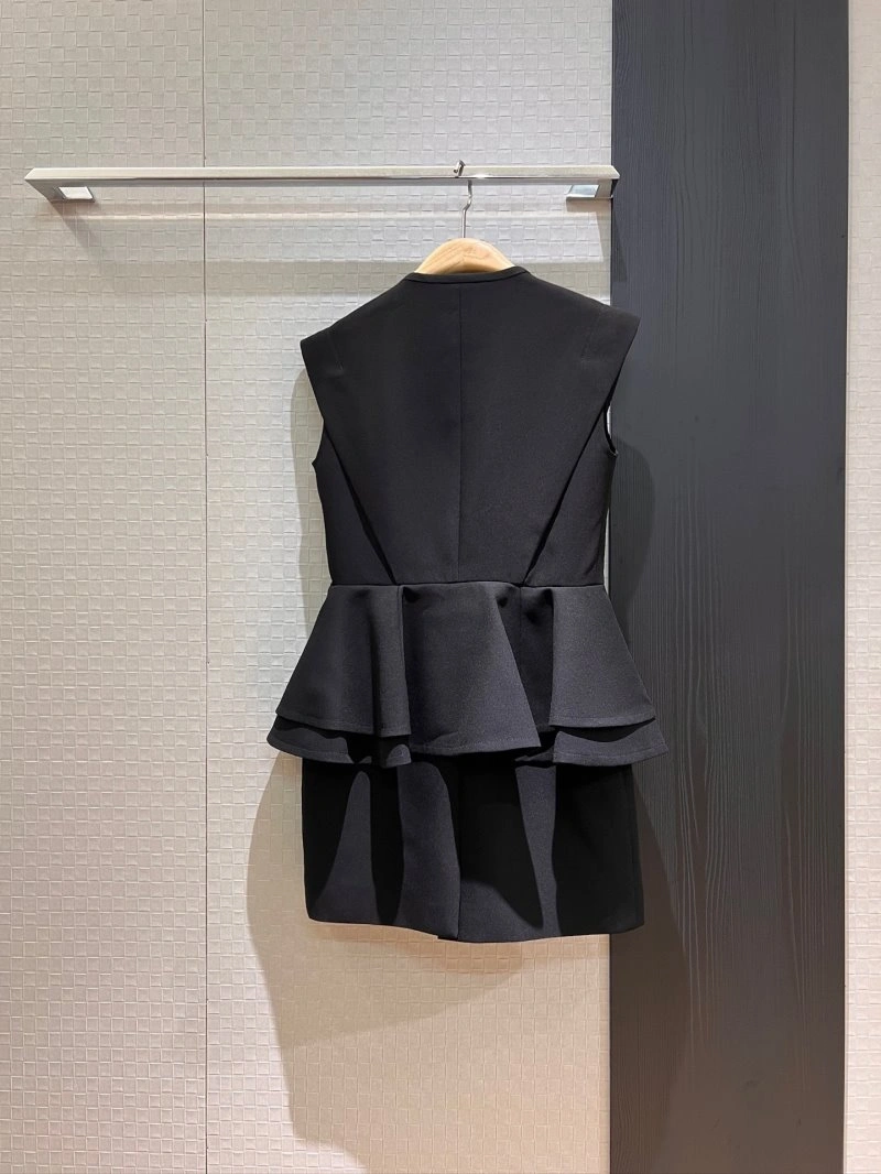 Indistinguishable Unclassified Brand Dress