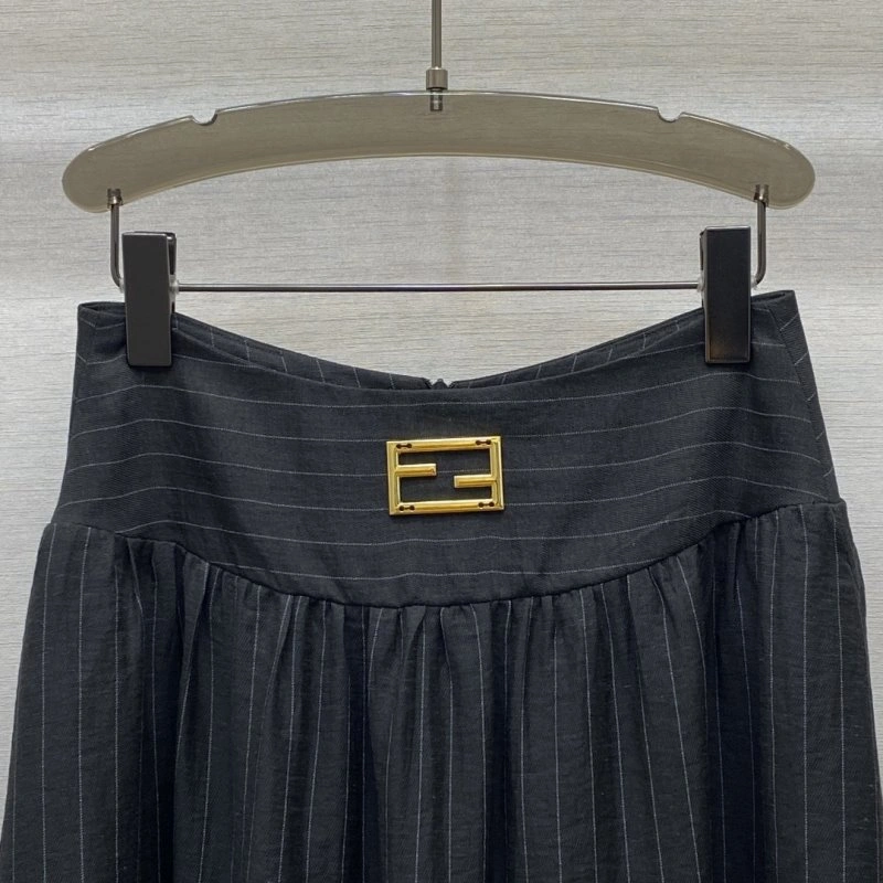 Indistinguishable Unclassified Brand Dress