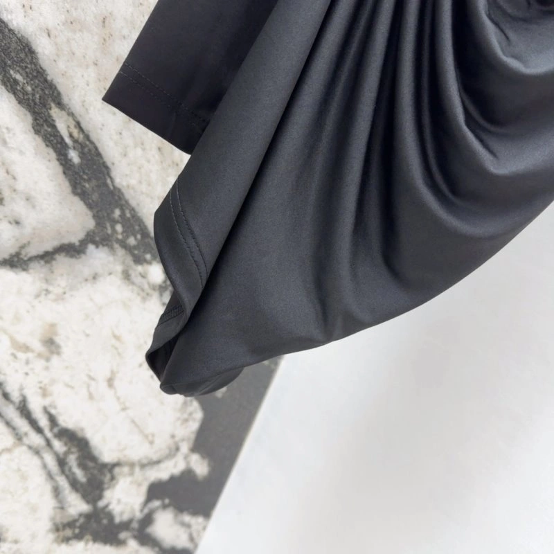 Accurate model Unclassified Brand Dress