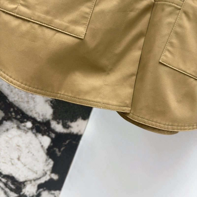 Accurate model Unclassified Brand Dress