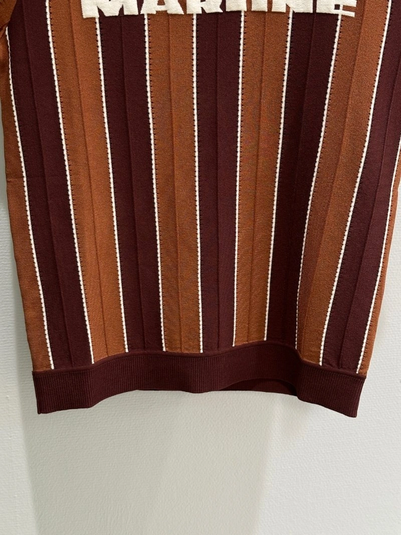 Accurate model Unclassified Brand Dress