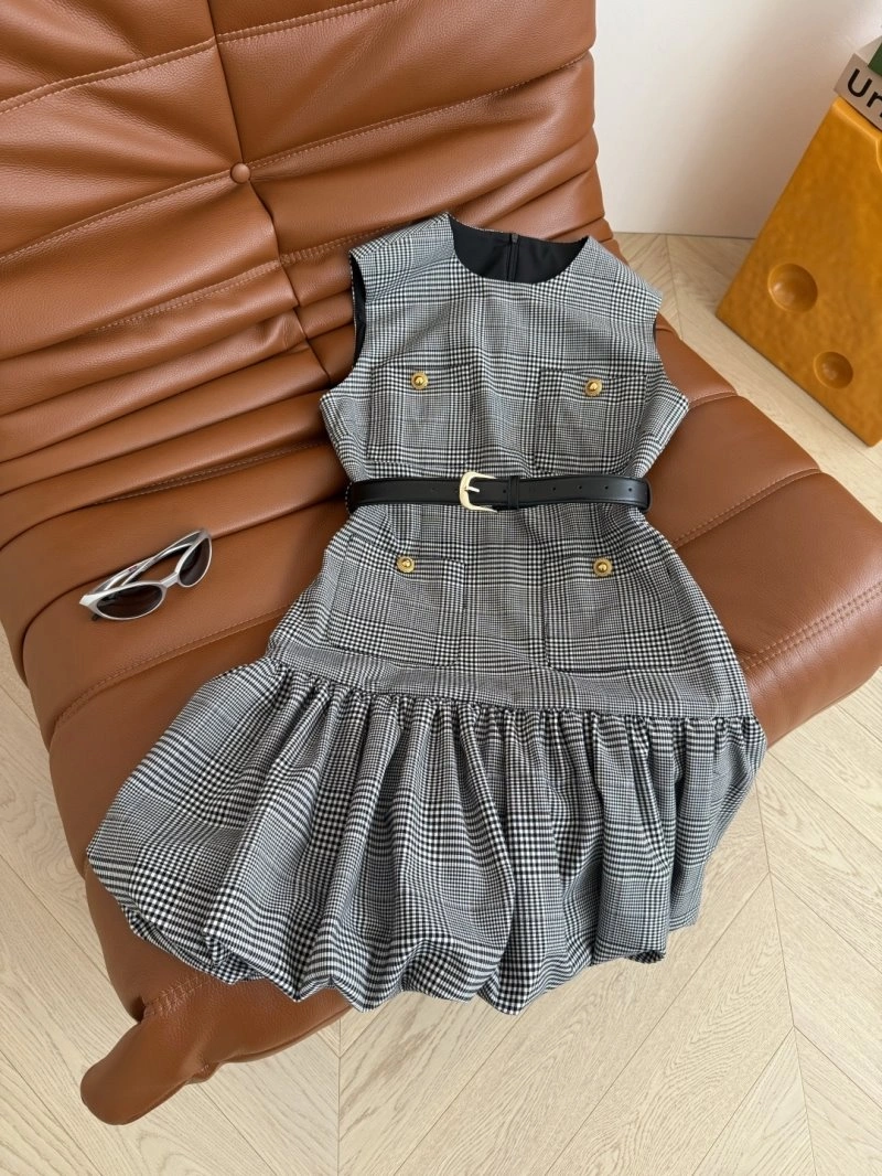 Unclassified Brand Dress