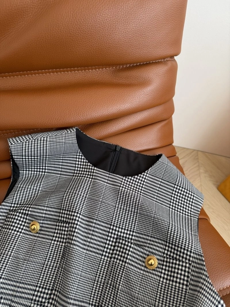 Legit Unclassified Brand Dress