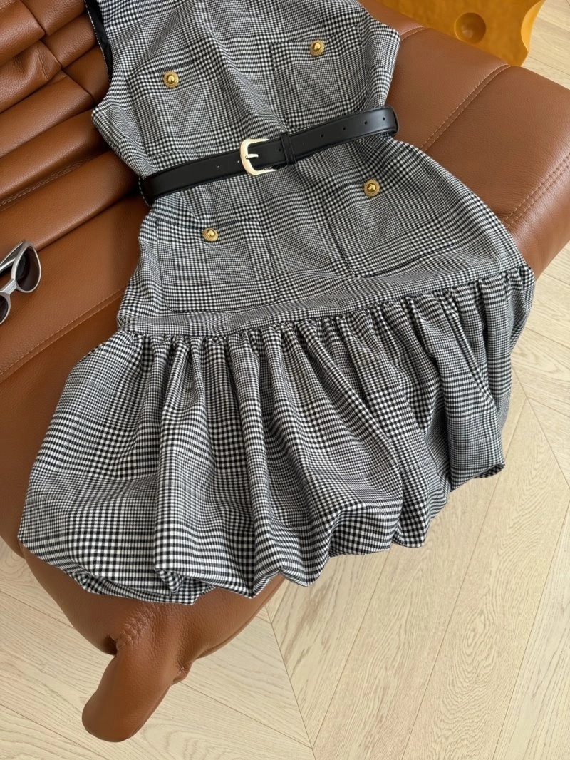 Legit Unclassified Brand Dress