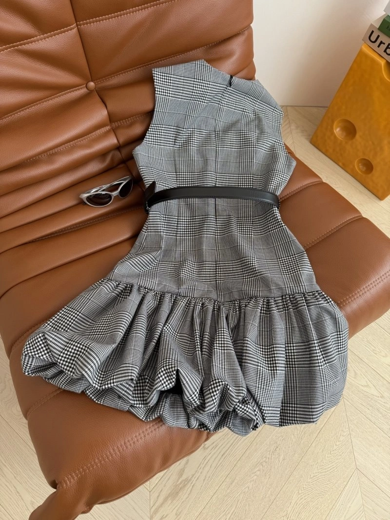 Legit Unclassified Brand Dress