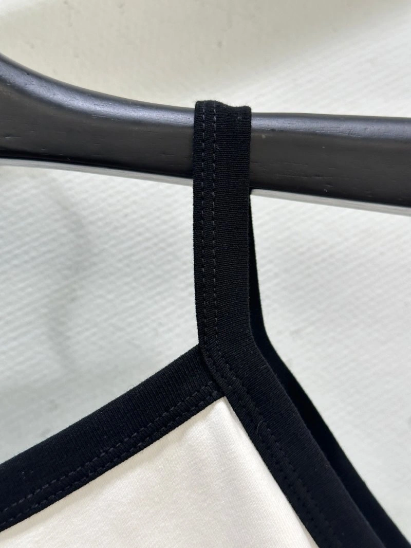 Discounted Unclassified Brand Dress