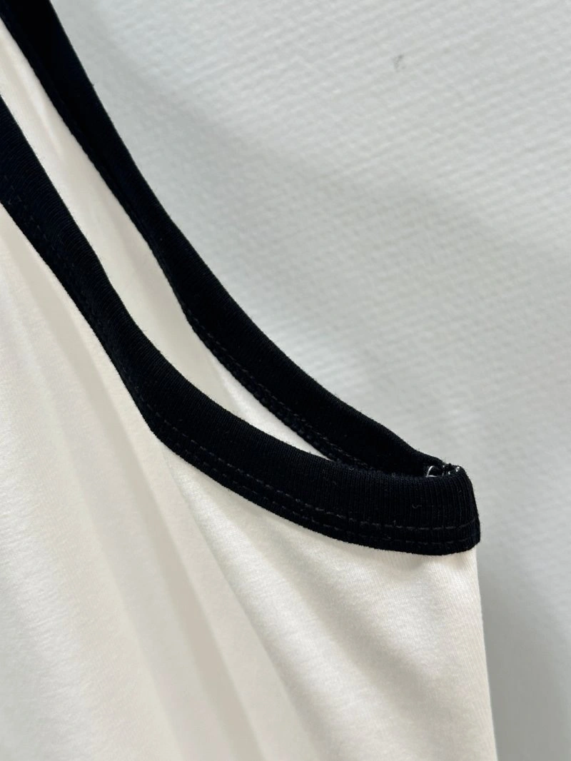 Discounted Unclassified Brand Dress