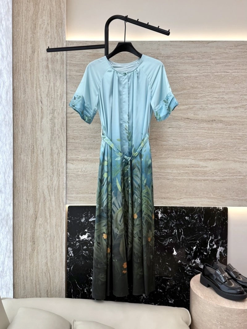 Unclassified Brand Dress