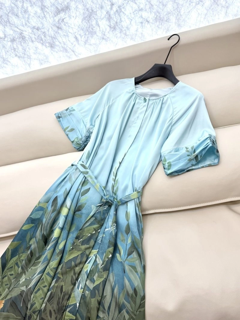 Value-priced Unclassified Brand Dress