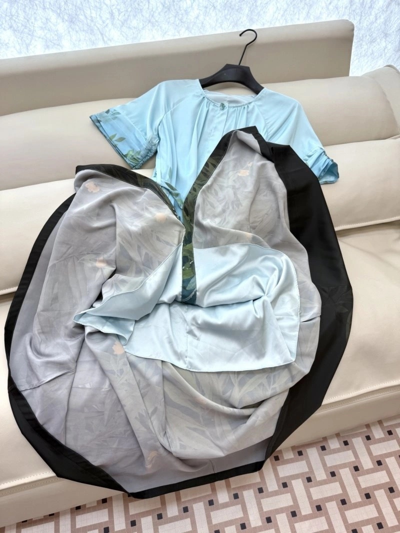 Value-priced Unclassified Brand Dress