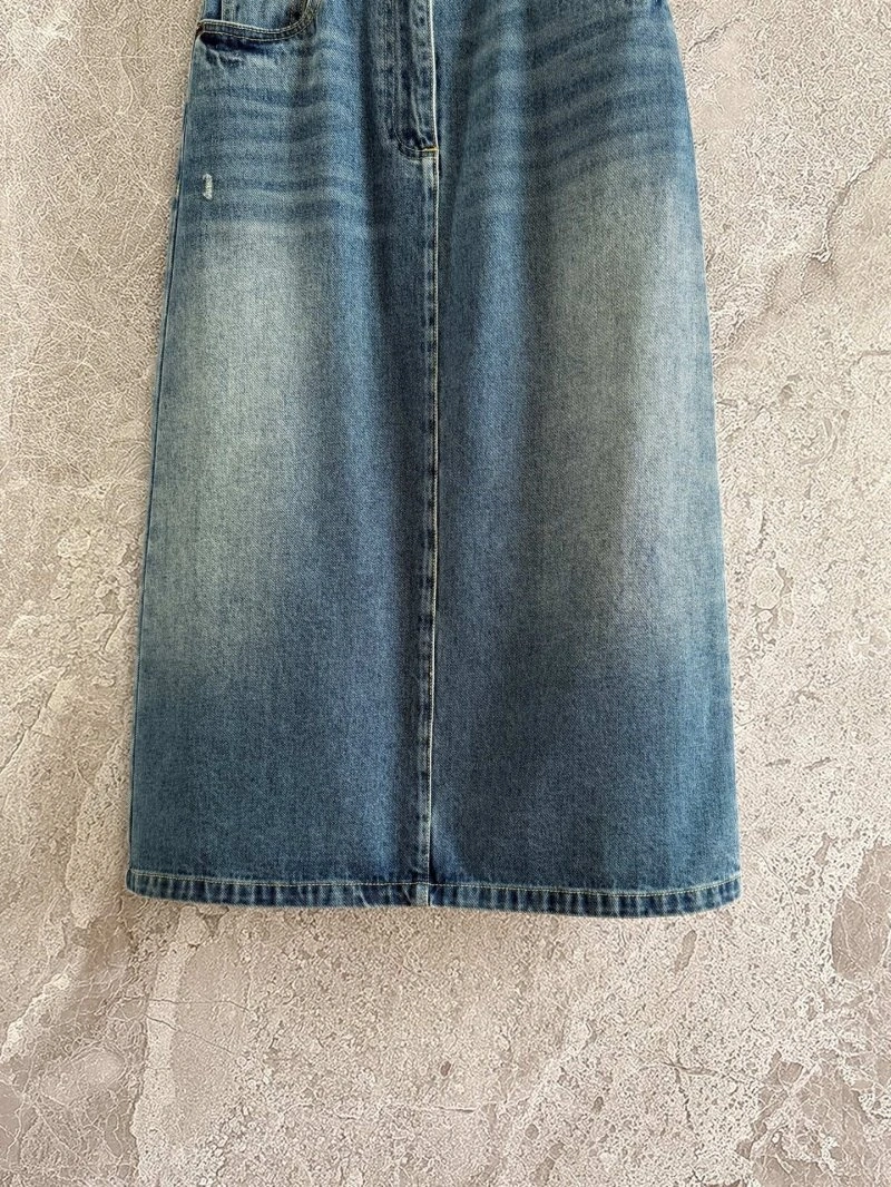 Exact replica Unclassified Brand Dress