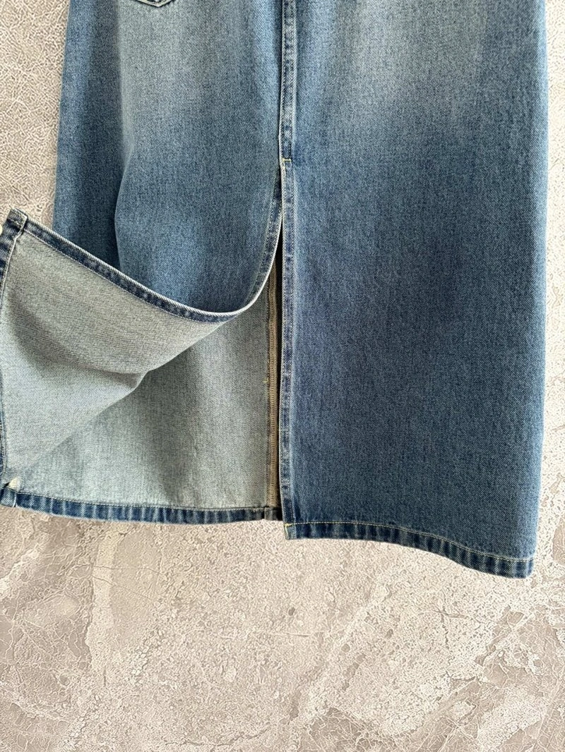 Exact replica Unclassified Brand Dress