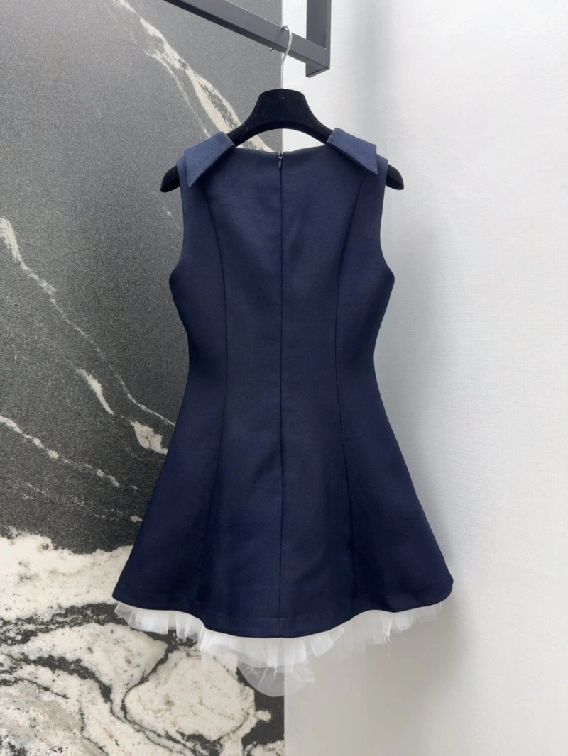 Indistinguishable Unclassified Brand Dress