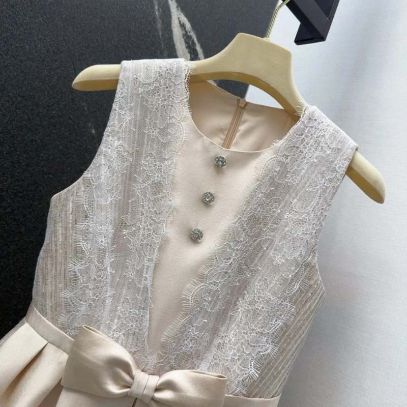 Exact replica Unclassified Brand Dress