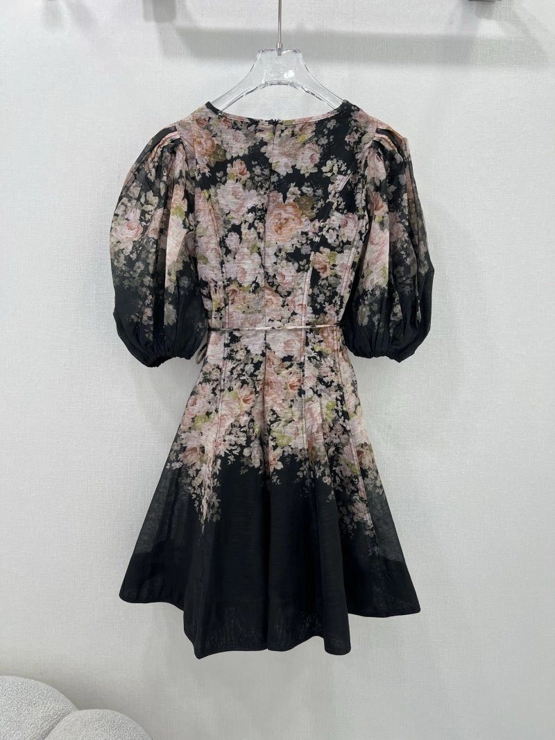 Cut-rate Unclassified Brand Dress