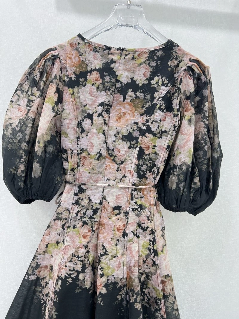 Cut-rate Unclassified Brand Dress
