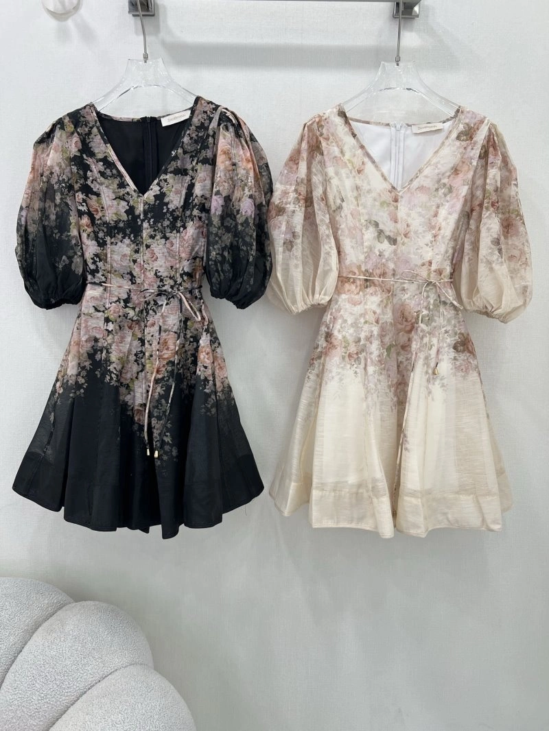 Cut-rate Unclassified Brand Dress