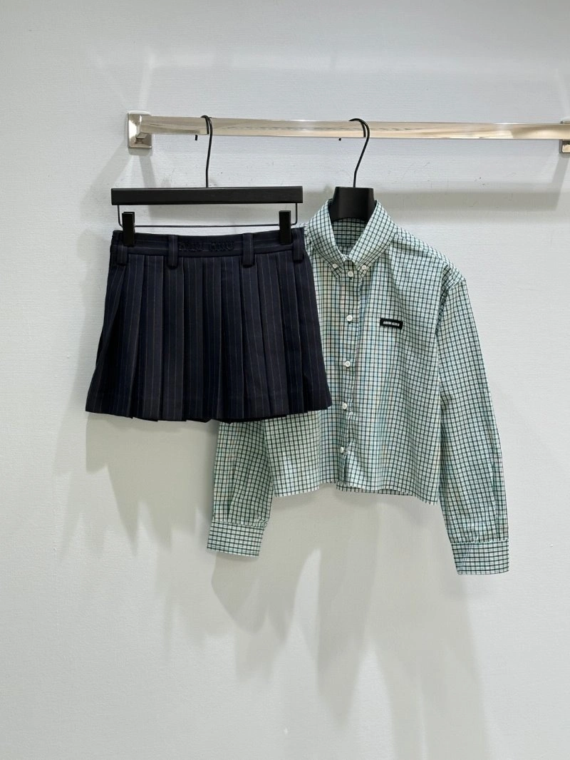 Unclassified Brand Dress