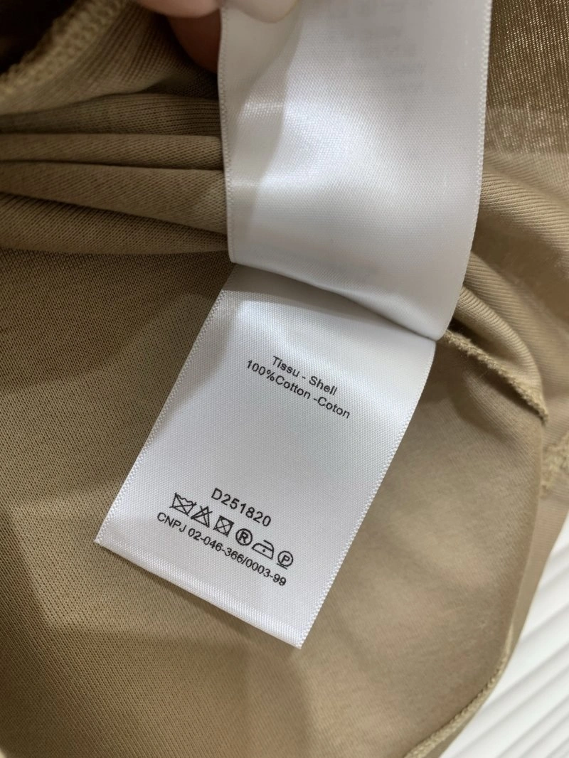Indistinguishable Unclassified Brand Dress