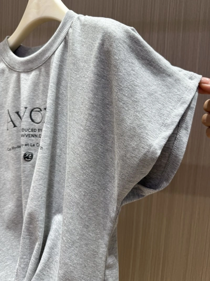 Cut-rate Unclassified Brand Dress
