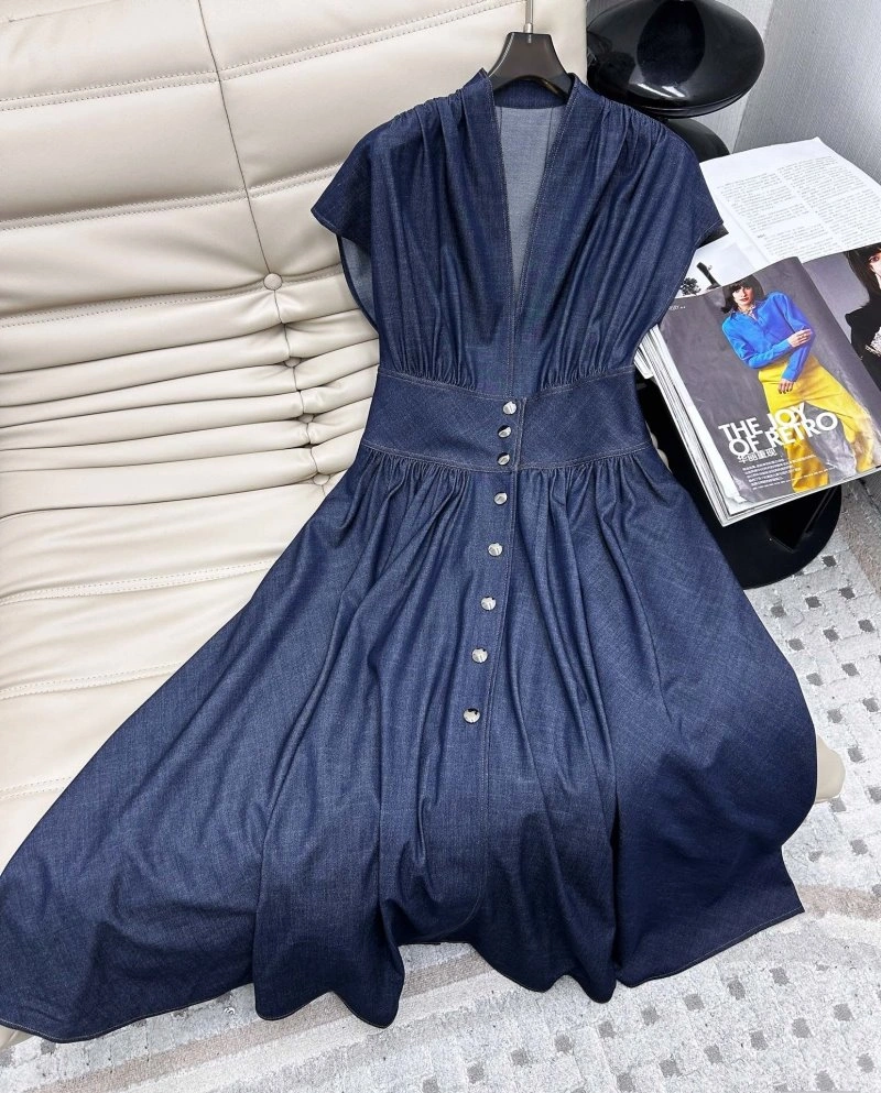 Unclassified Brand Dress