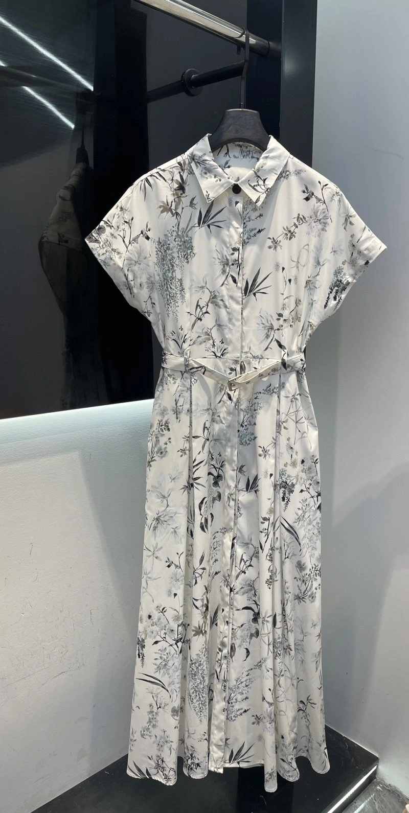 Unclassified Brand Dress