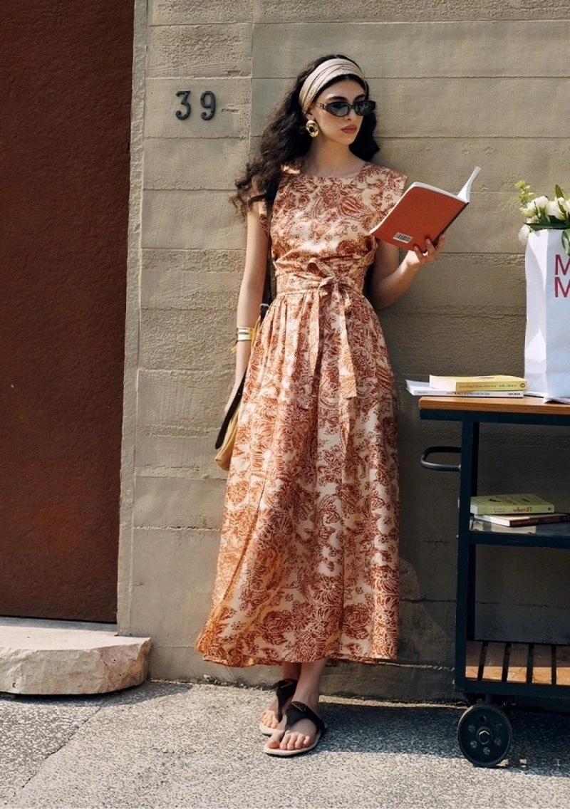 Brand-authenticated Unclassified Brand Dress