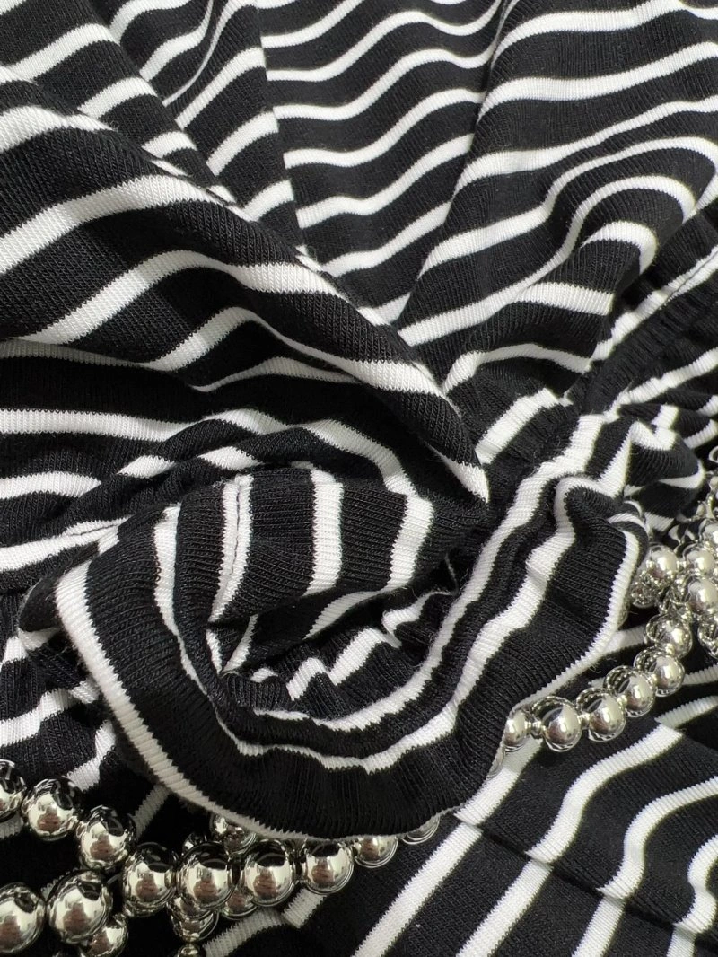 Cut-rate Unclassified Brand Dress