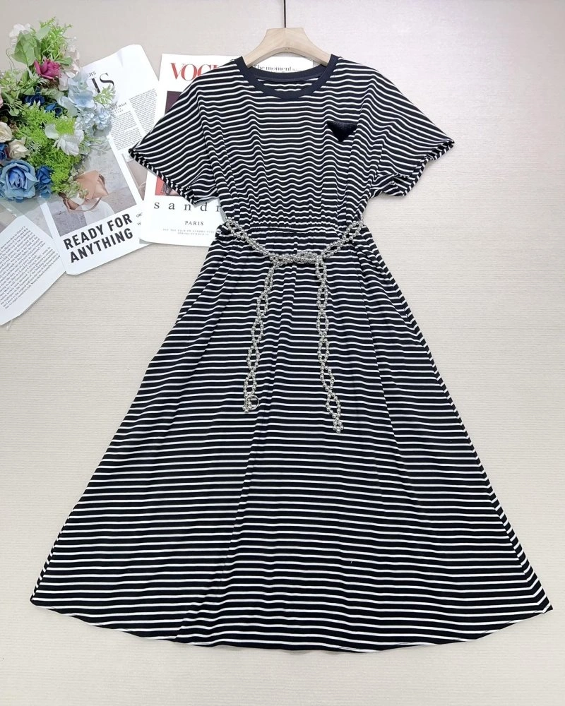 Cut-rate Unclassified Brand Dress