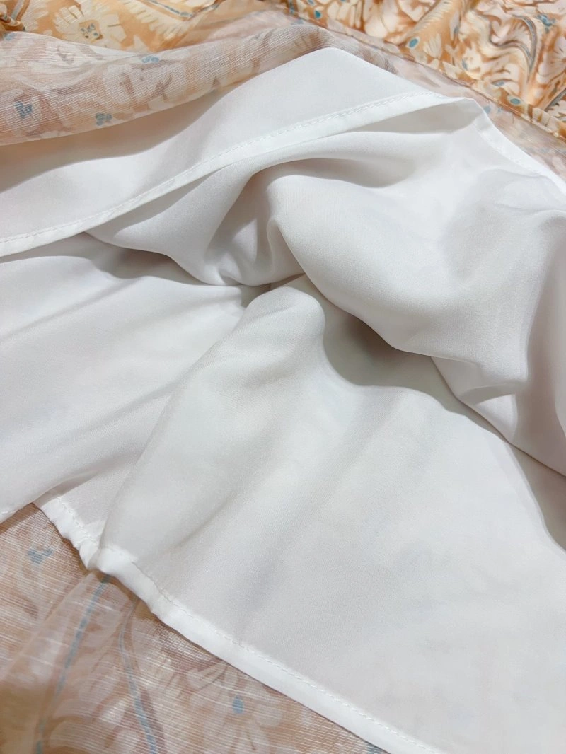 Cut-rate Unclassified Brand Dress