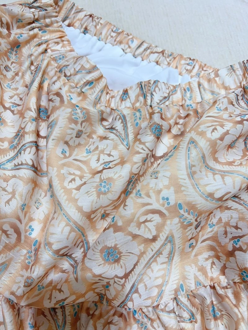 Cut-rate Unclassified Brand Dress