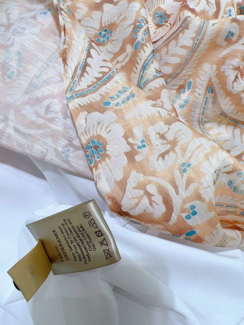 Cut-rate Unclassified Brand Dress