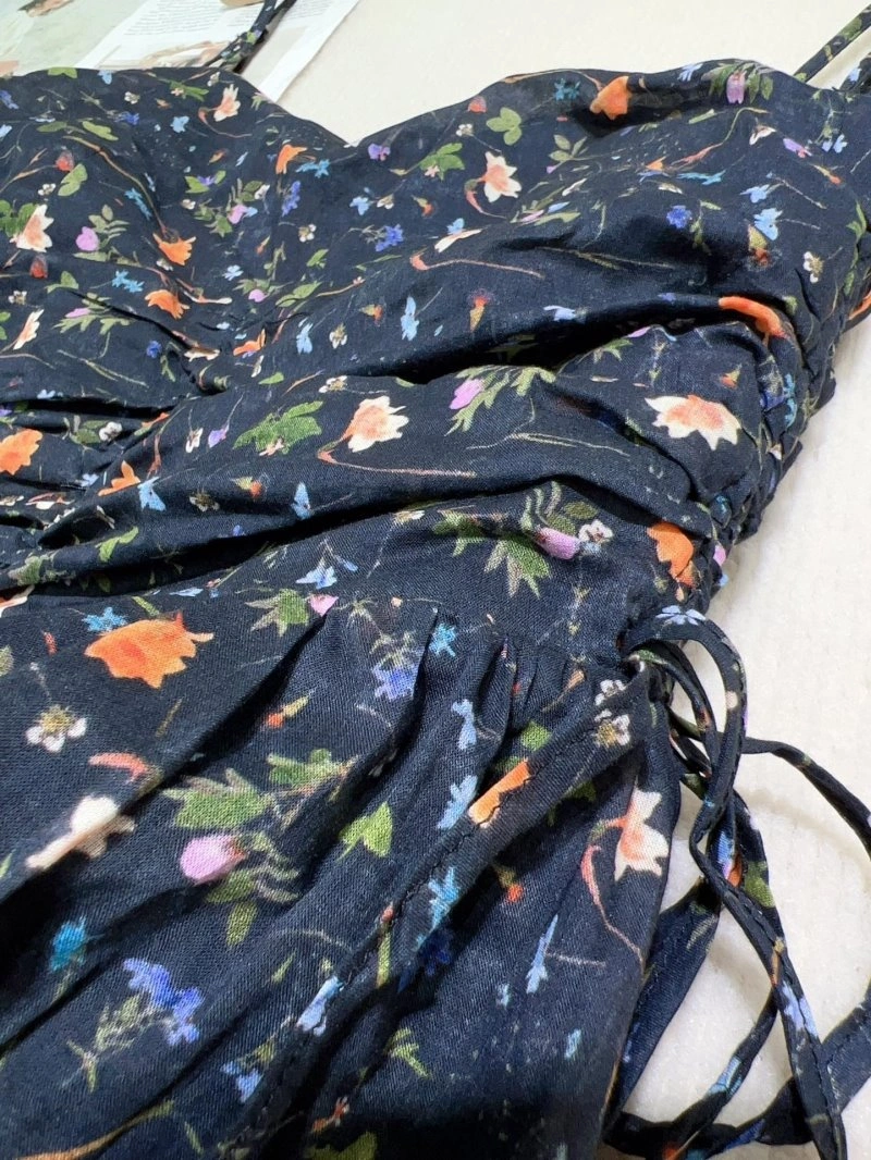 Genuine Unclassified Brand Dress